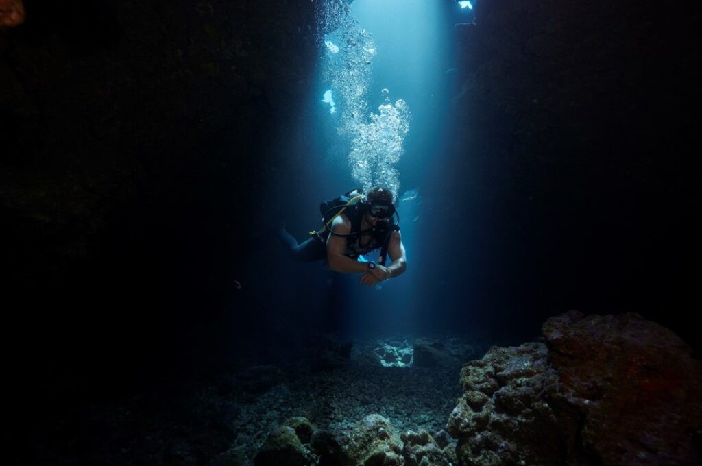 Jam Diving Garmin Mampu Mendeteksi Detak Jantung Tidak Normal - Garmin Blog